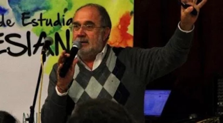 Diario HOY | Exdecano de la UCA aclara que se jubiló como docente y ...