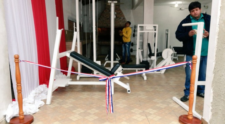 Diario HOY | PMT inaugura gym en quincho del cuartel