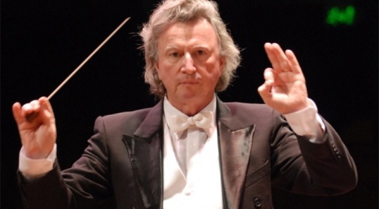 Diario HOY | Condecorarán al Maestro Luis Szarán por su labor artística