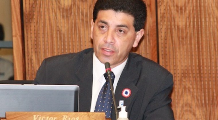 Diario HOY | Víctor Ríos: Plantea suspender el pago de la deuda externa ...