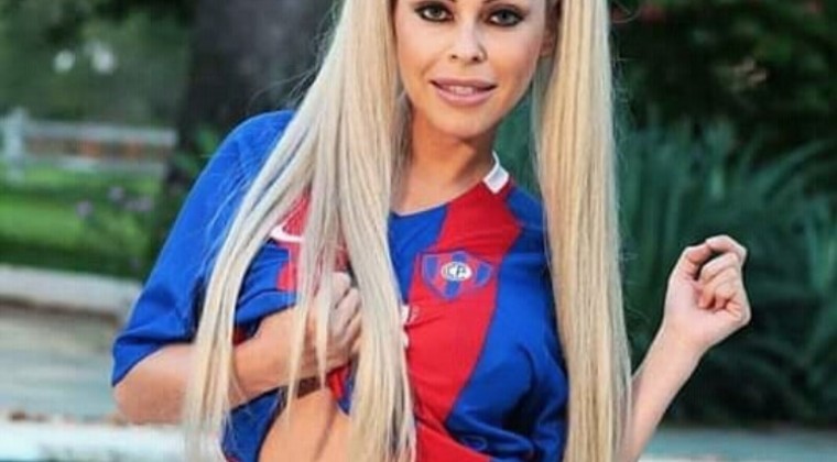 Diario HOY | Perla Alegre ofreció su show erótico en Cambachivache