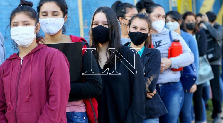 Diario HOY | 9 de 10 jóvenes reciben empleos informales, afirma López Arce