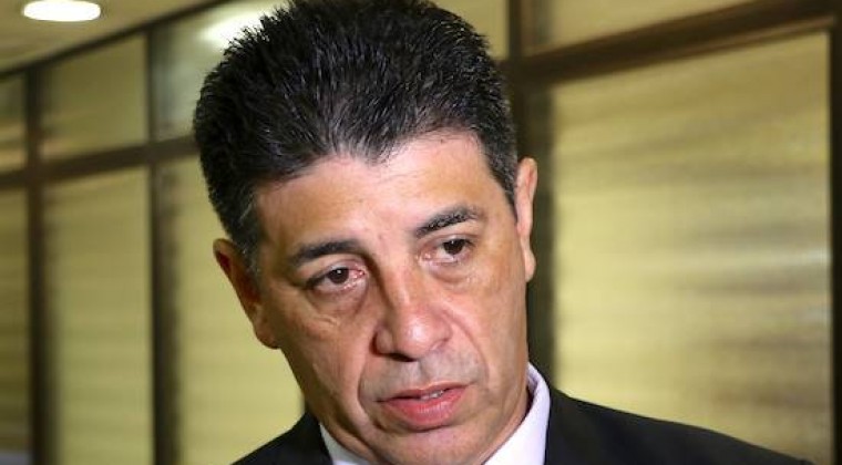 Diario HOY | Justicia politizada: Senado elige a Víctor Ríos como nuevo ...