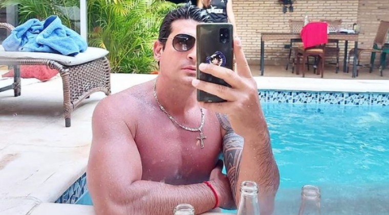 Diario HOY | Pablo Rodríguez 'calienta' Instagram: "Si van a chupar en ...